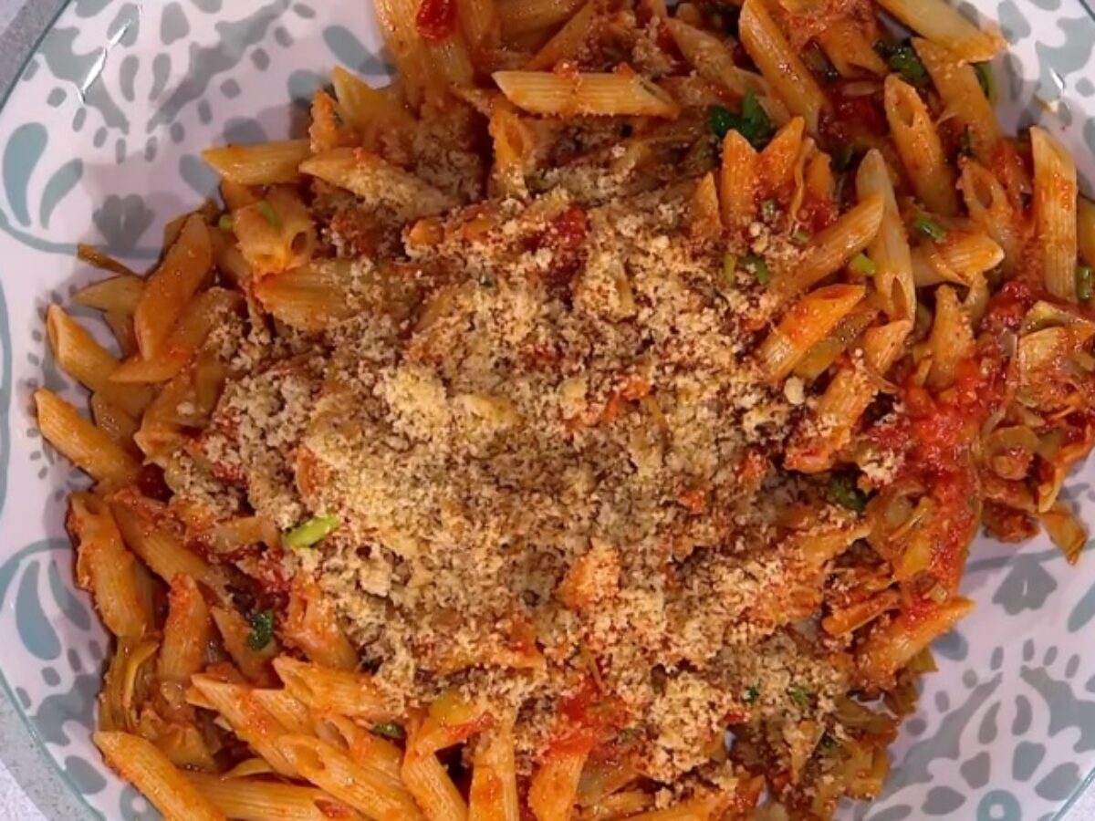 Ricetta Tipica Sicilia - PASTA ALLA TRINACRIA - MAGAZINE enogastronomia ...